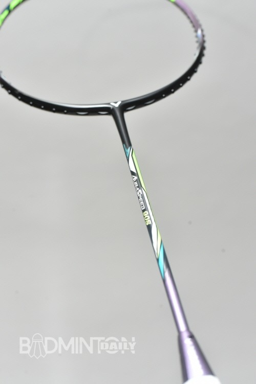 극강의 날카로움을 간직한 스피드의 혁명 VICTOR AURASPEED 90S